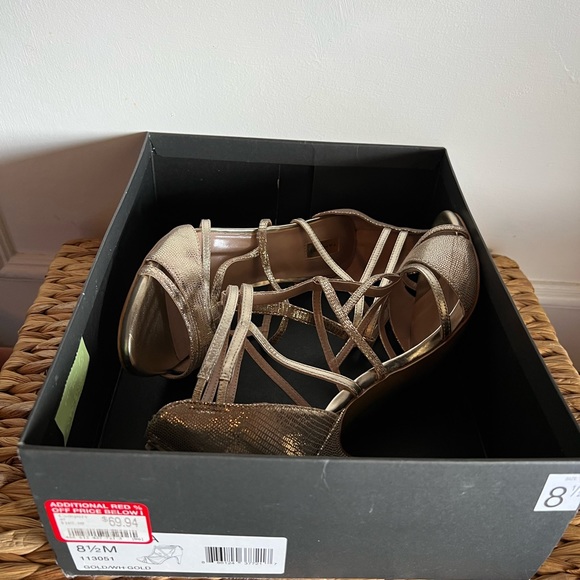 Tahari | Shoes | Tahari Gold Strappy Heels Size 85 With Original Box ...
